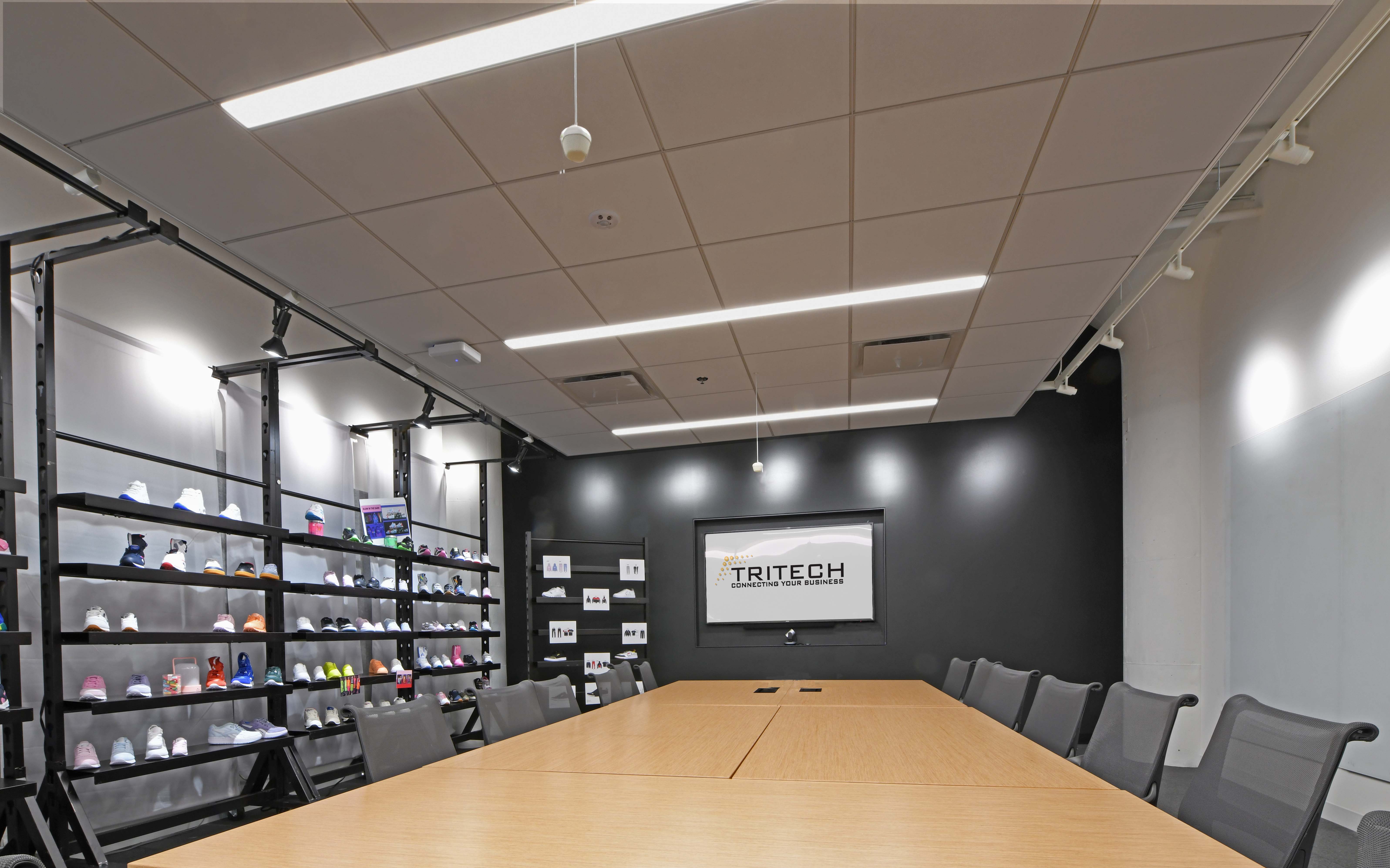 Reebok | TRITECH Comm